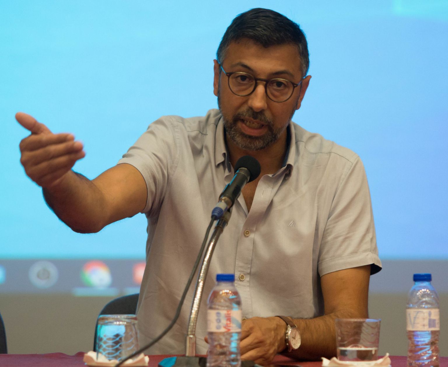 “Libertem as crianças. Saudável é quem tem joelhos esfolados!”, afirmou ...