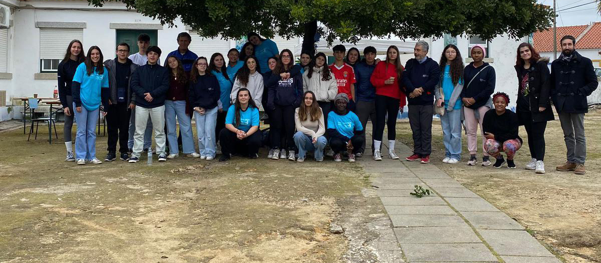 Mais de 100 pessoas caminharam para apoiar projeto social de alunos da ...