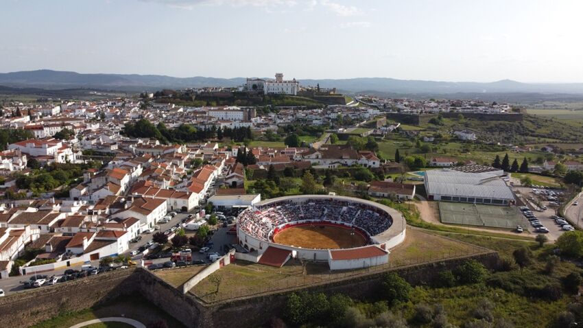 TTE - Tertúlia Tauromáquica de Estremoz continua à frente dos destinos ...